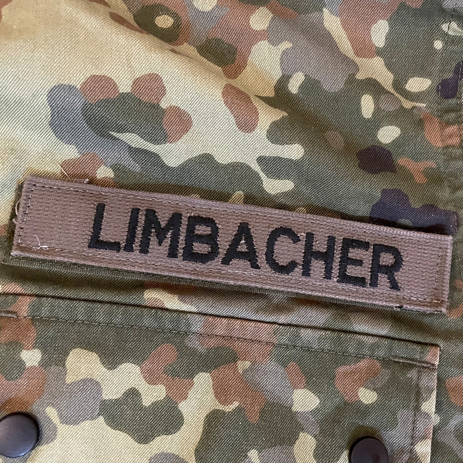 Über Esra – Esra Limbacher